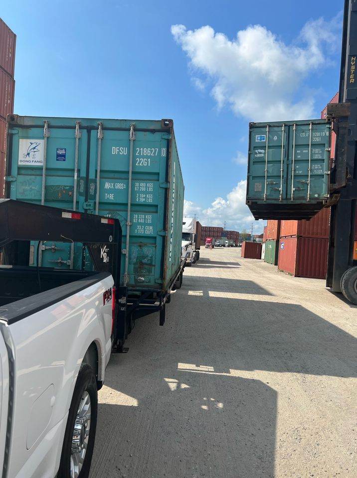 SHIPPING CONTAINERS IN Cleveland, OH - Shipping containers | Used Conex ...