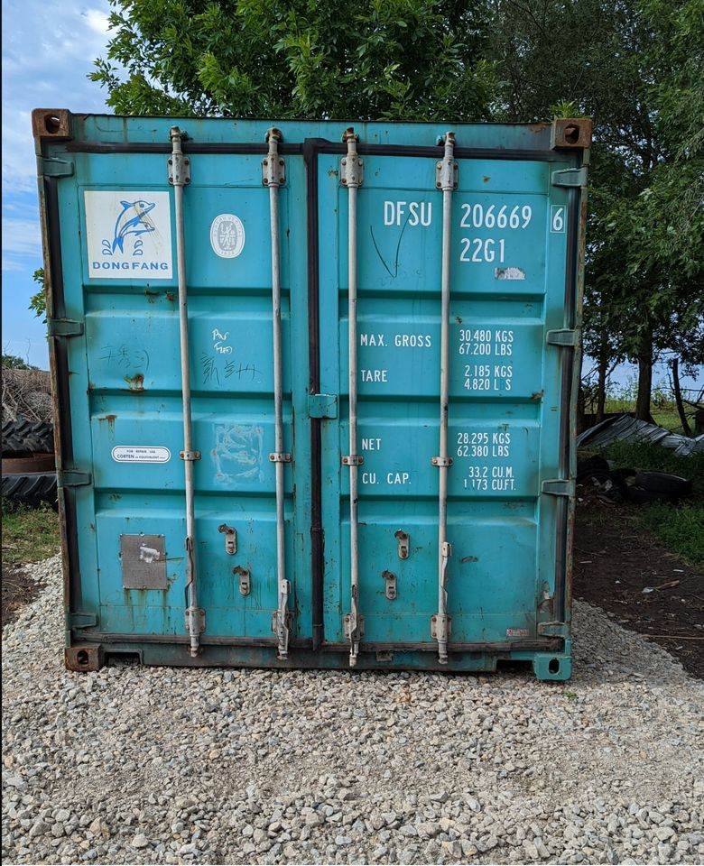 SHIPPING CONTAINERS IN Cleveland, OH - Shipping containers | Used Conex ...