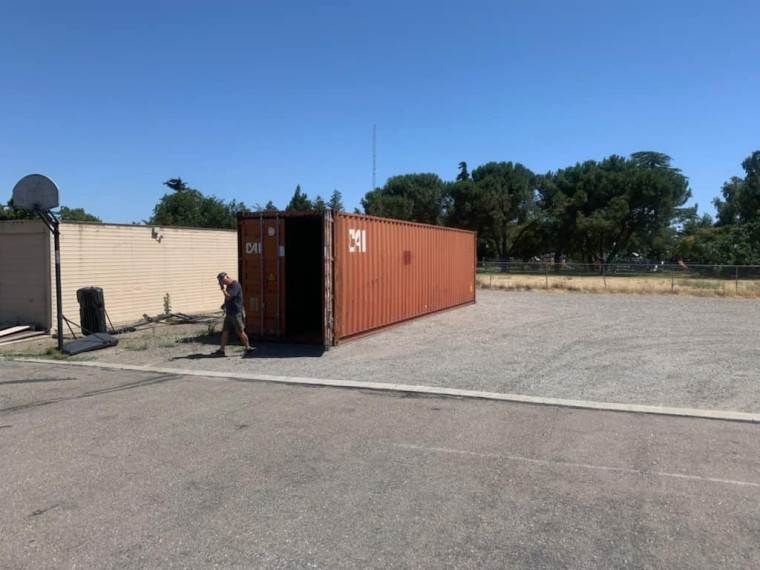 SHIPPING CONTAINERS IN Milwaukee, WI - Shipping containers | Used Conex ...